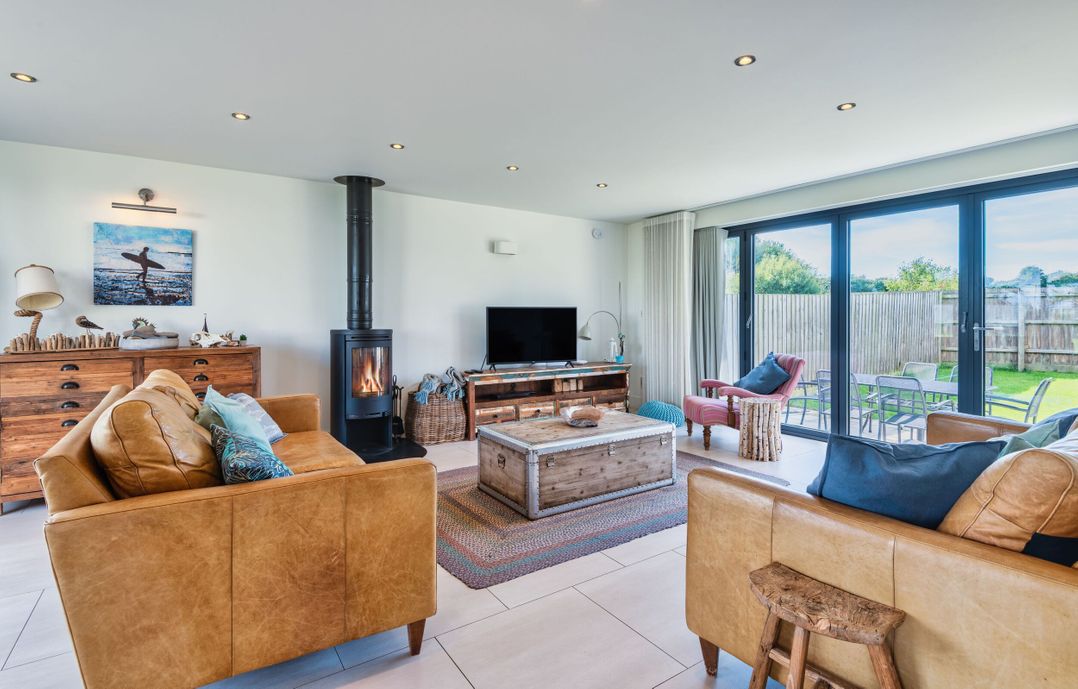 Eagle's Nest, Marhamchurch - HolidayCottage.com