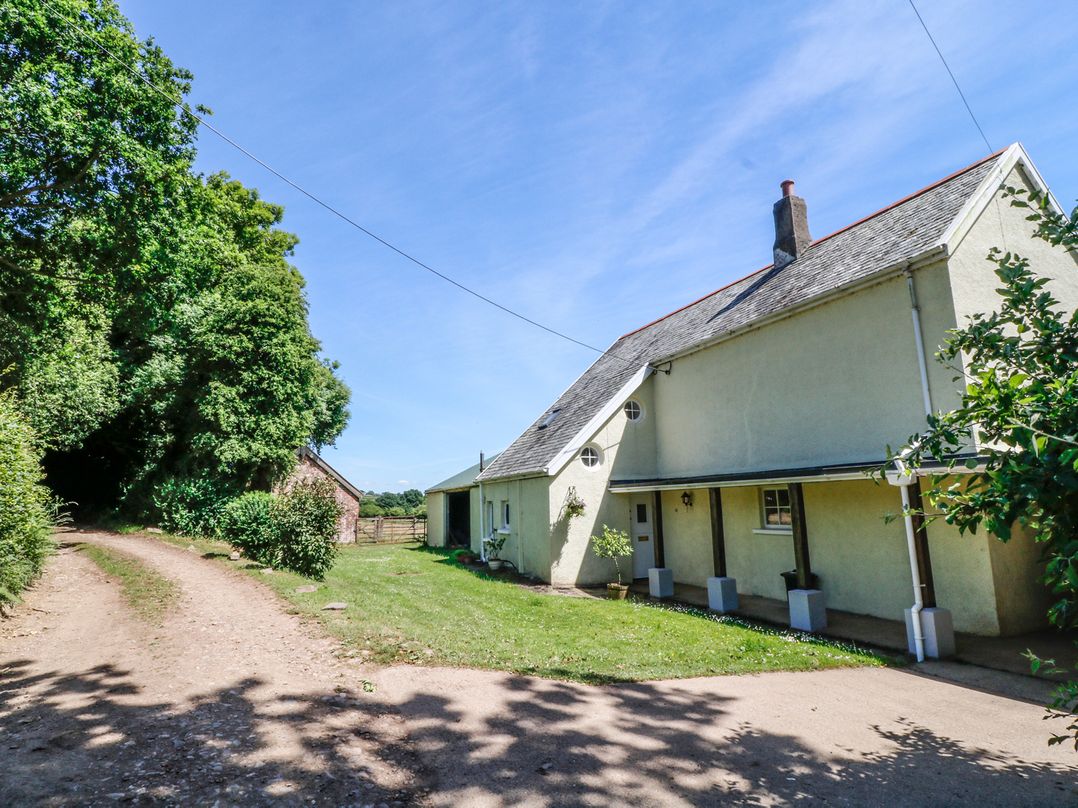 Marsh Cottage in North Molton, Devon | Cottages & Lodges Marsh Cottage in North Molton, Devon | Cottages & Lodges