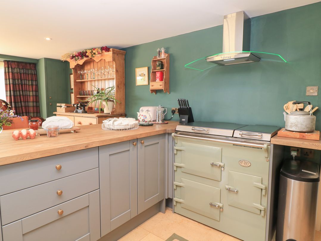 Pudding Hill Barn Cottage, Gloucestershire - Sleeps 4, 1 dog (45562)