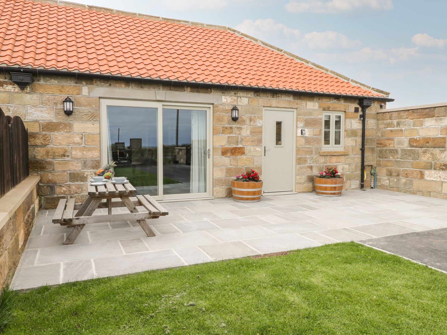 Whitby Apartments & Holiday Cottages - Self catering accommodation in ...