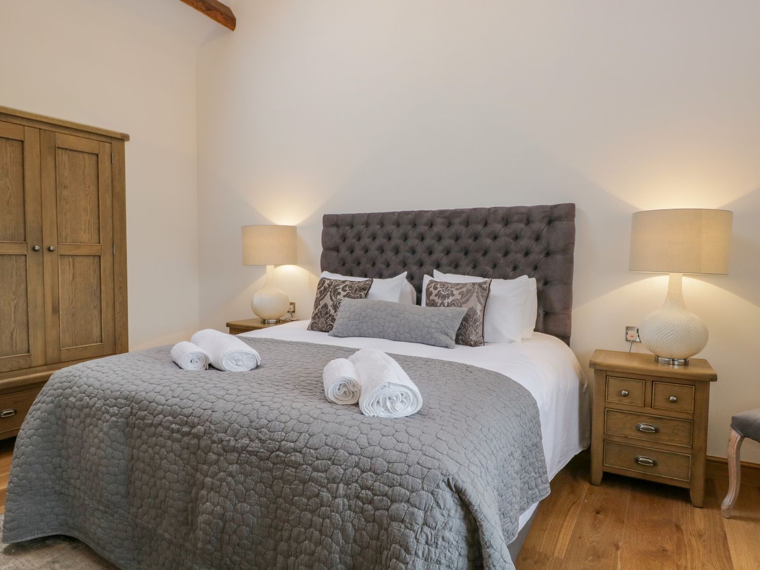 Old Stable, Baycliff - Cumbria - England : Hot Tub Getaways, Hot Tub ...