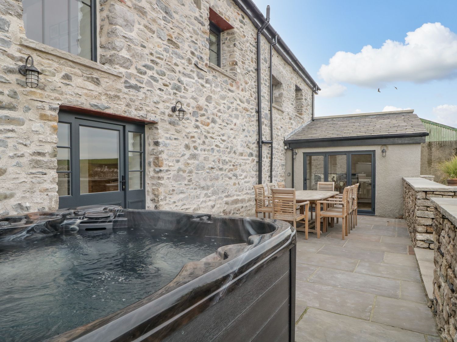 Old Stable, Baycliff - Cumbria - England : Hot Tub Getaways, Hot Tub ...