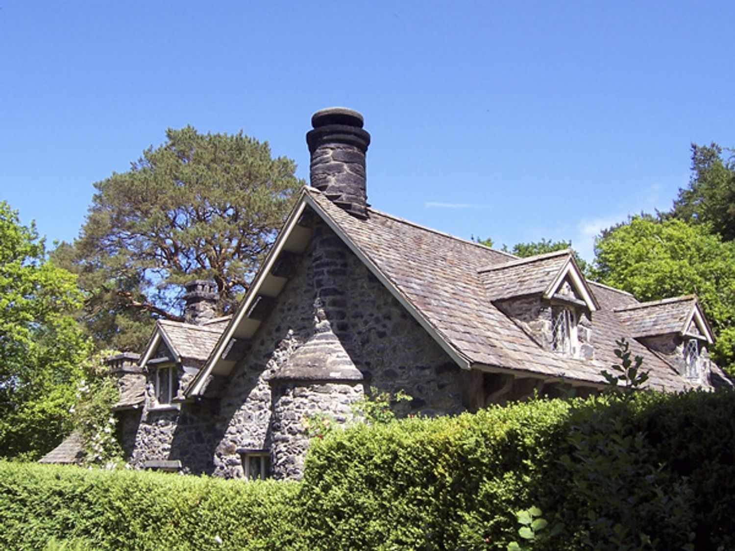 Nant Cottage | Betws-y-coed | Llanrwst | Self Catering Holiday Cottage