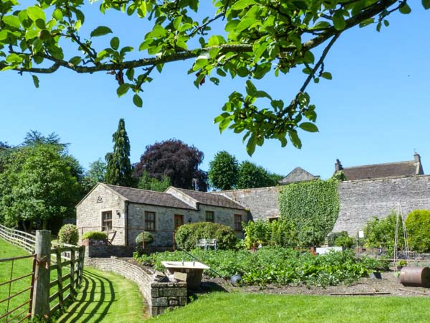 Holiday cottages in Leyburn area - Find holiday cottages in Leyburn ...