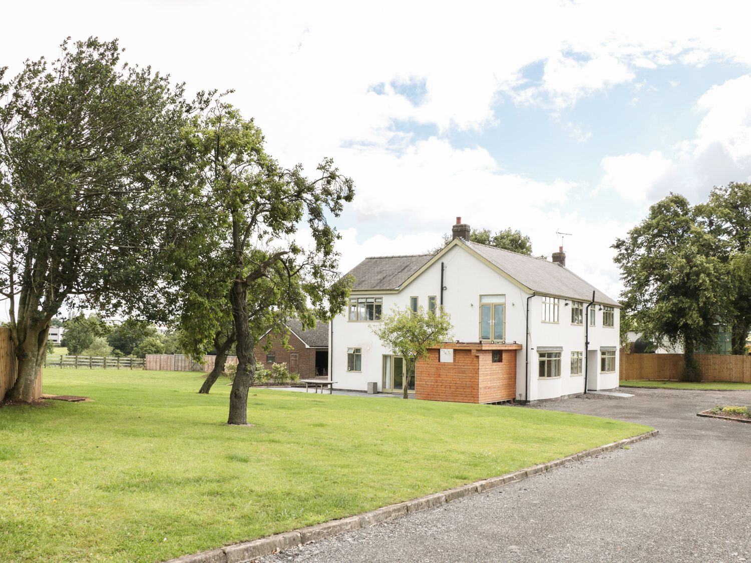 Strelley Court Farm | Ripley, Derbyshire | Morley Park | Peak District ...