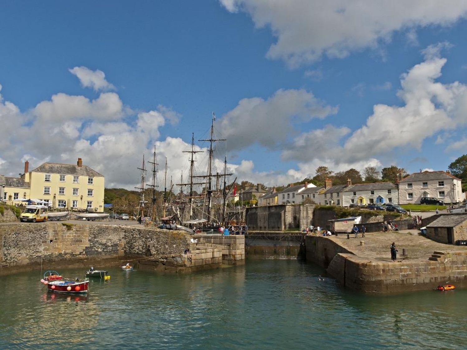 Little Beach House | St. Austell | Charlestown | Cornwall | Self ...