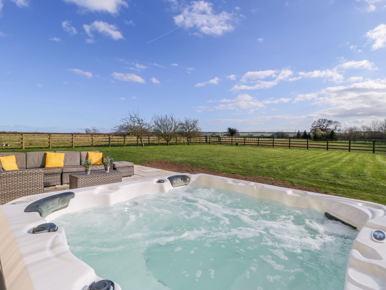 Hovingham Holiday Cottages - Find self catering accommodation in ...