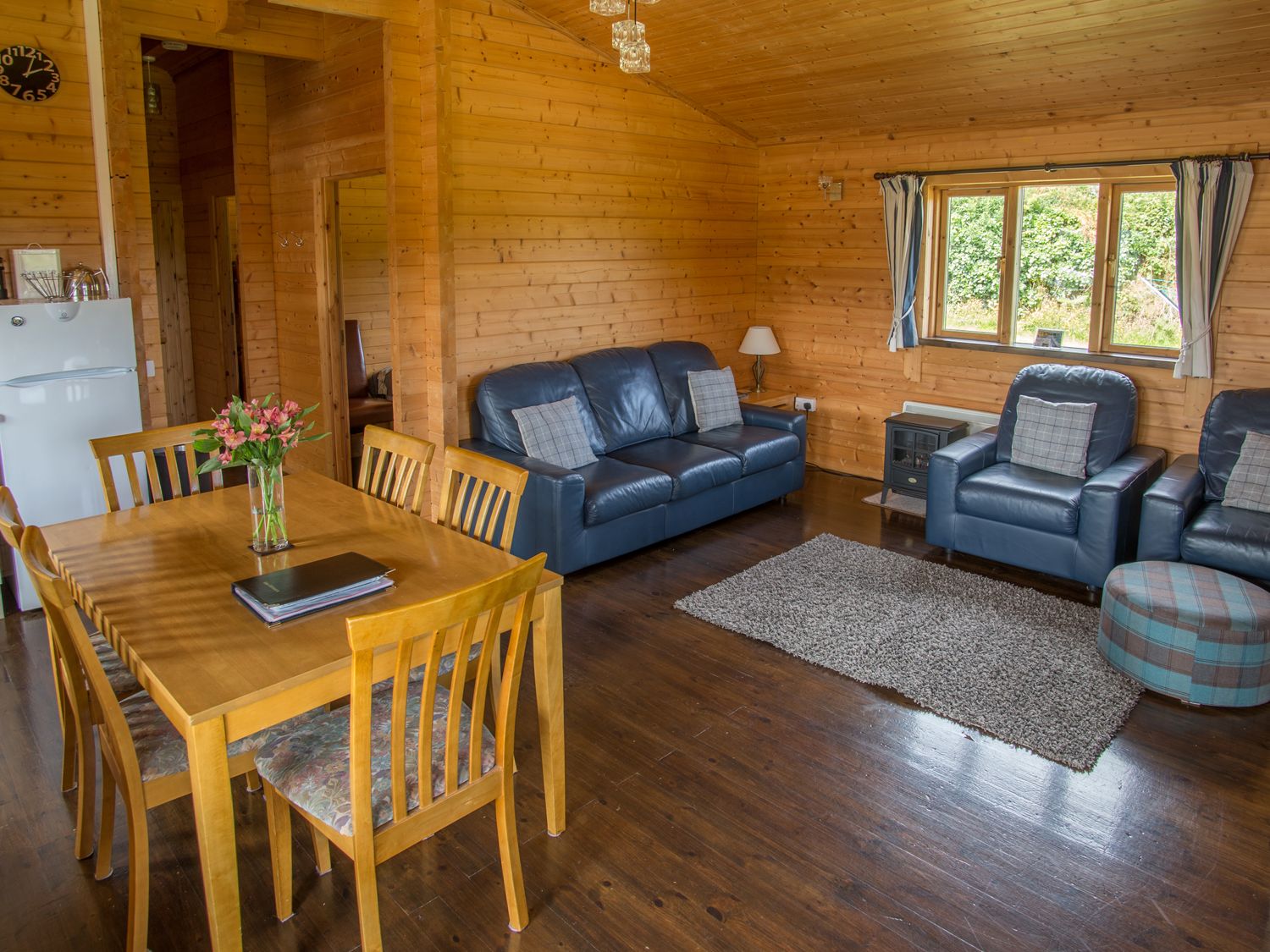 Maple Lodge | Lanivet | Tregullon | Self Catering Holiday Cottage