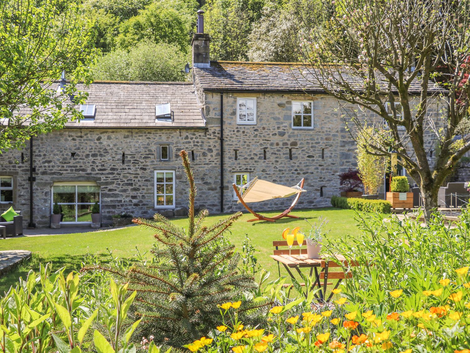 Settle Holiday Cottages - Self catering cottage accommodation in Settle ...