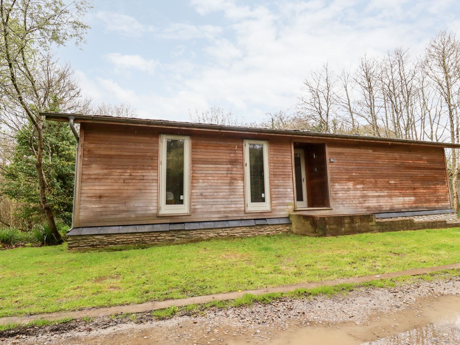 14 Stonerush Valley, Lanreath - Cornwall - England : Hot Tub Getaways ...