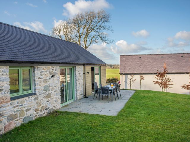 Anglesey Cottages by the Sea | North Wales | Menai Holidays