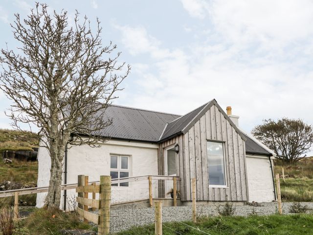 Isle of Skye Cottages | Self Catering Cottage Holiday Rentals | Sykes ...
