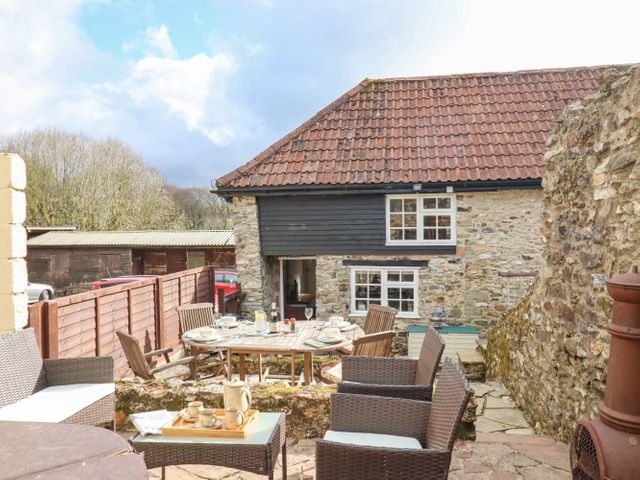 Cottages in Devon with Hot Tubs | Sykes Cottages