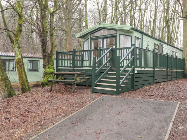 Lodges in Windermere | Log Cabins | Lake District Lodge Holidays