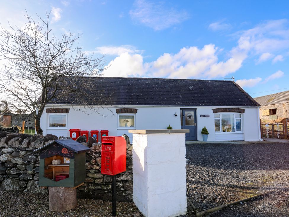 Cottage ∙ 2 Bedrooms ∙ 4 Guests - North Wales