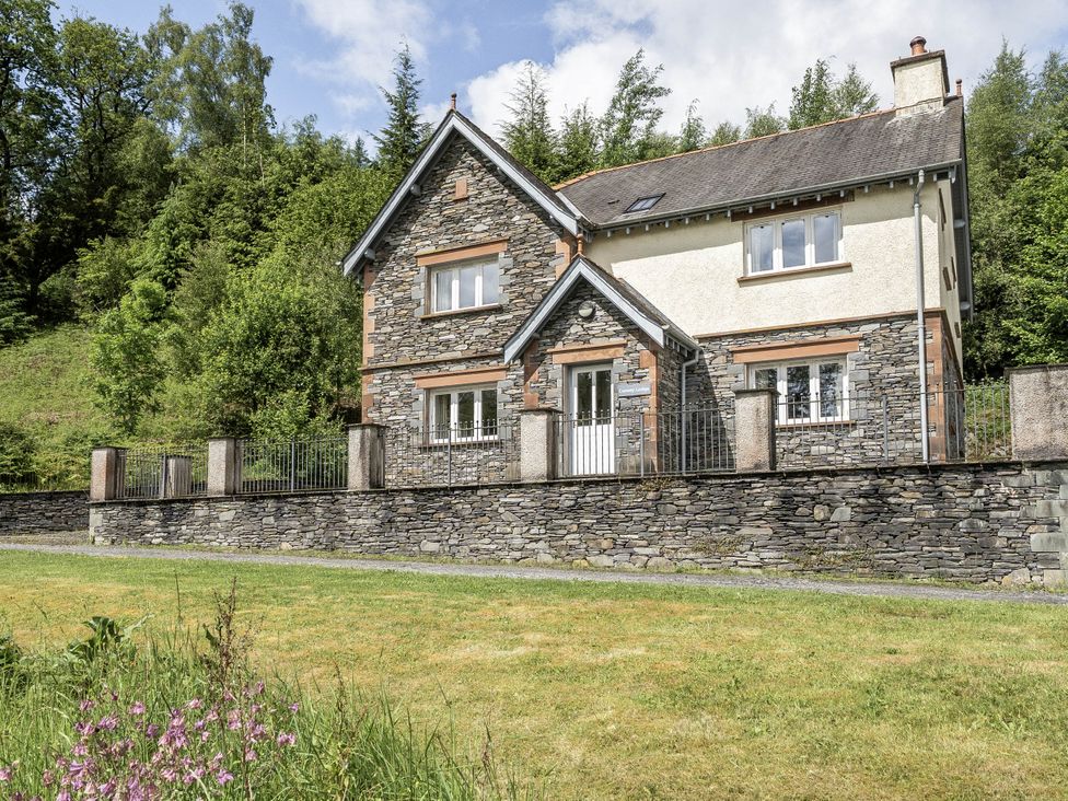 Cottage ∙ 4 Bedrooms ∙ 8 Guests - Lancashire