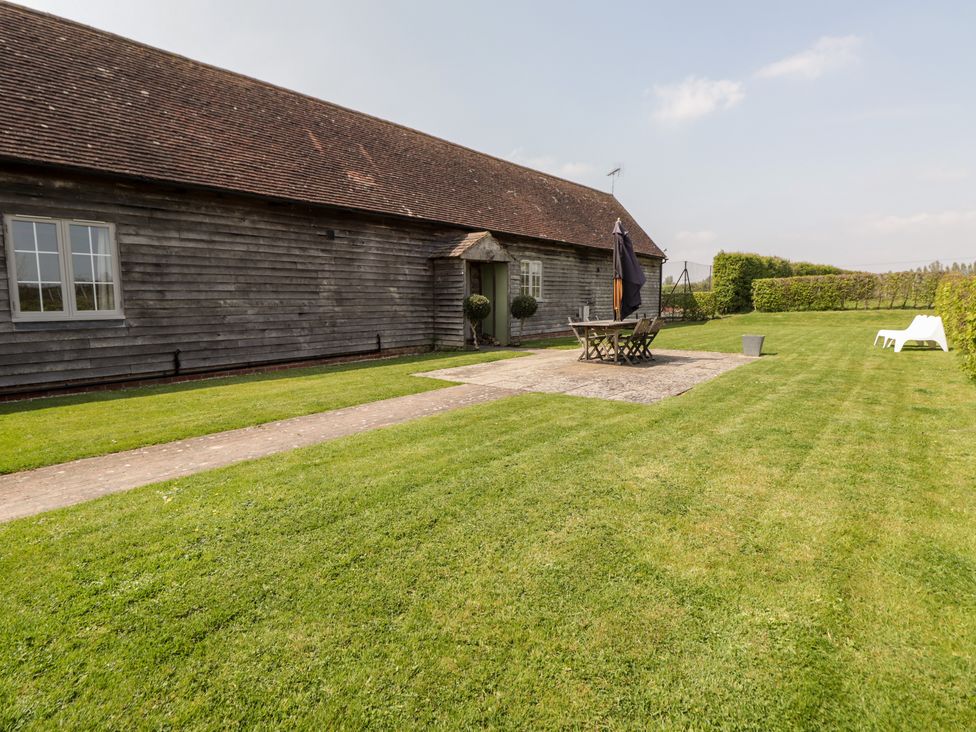 Cottage ∙ 2 Bedrooms ∙ 4 Guests - Tenterden