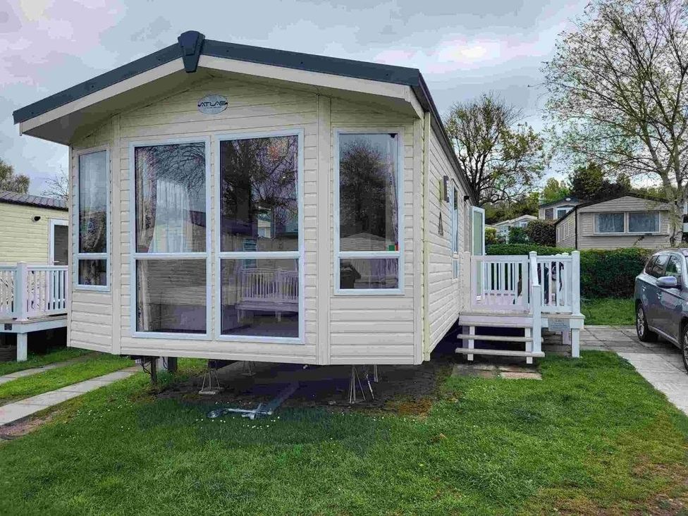 Rockley Park - Holiday Accommodation 19381 - Dorset