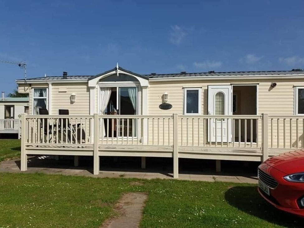 Coral Beach - Holiday Accommodation 22375 - Skegness