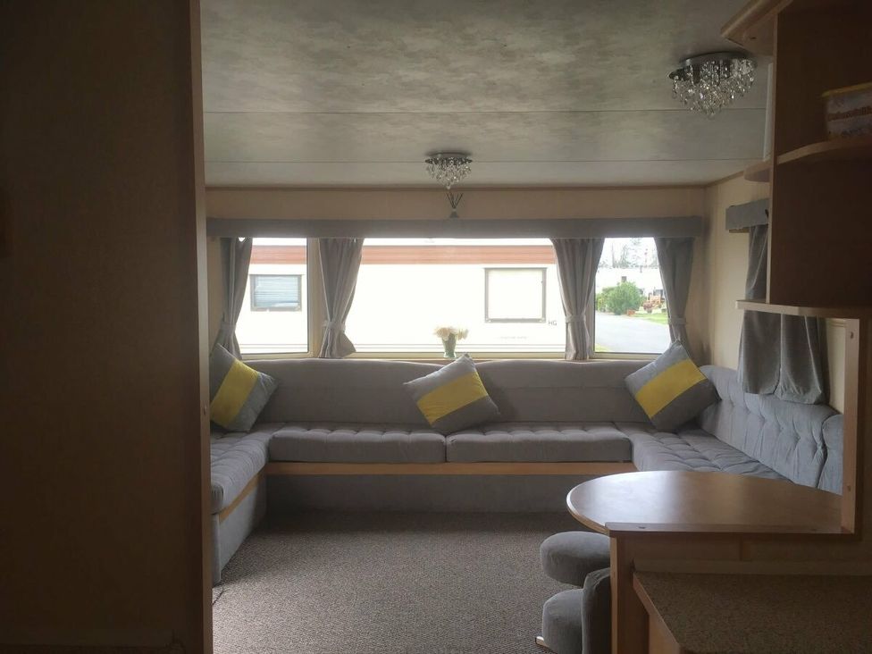 Lyons Robin Hood - Holiday Accommodation 9562 - Prestatyn