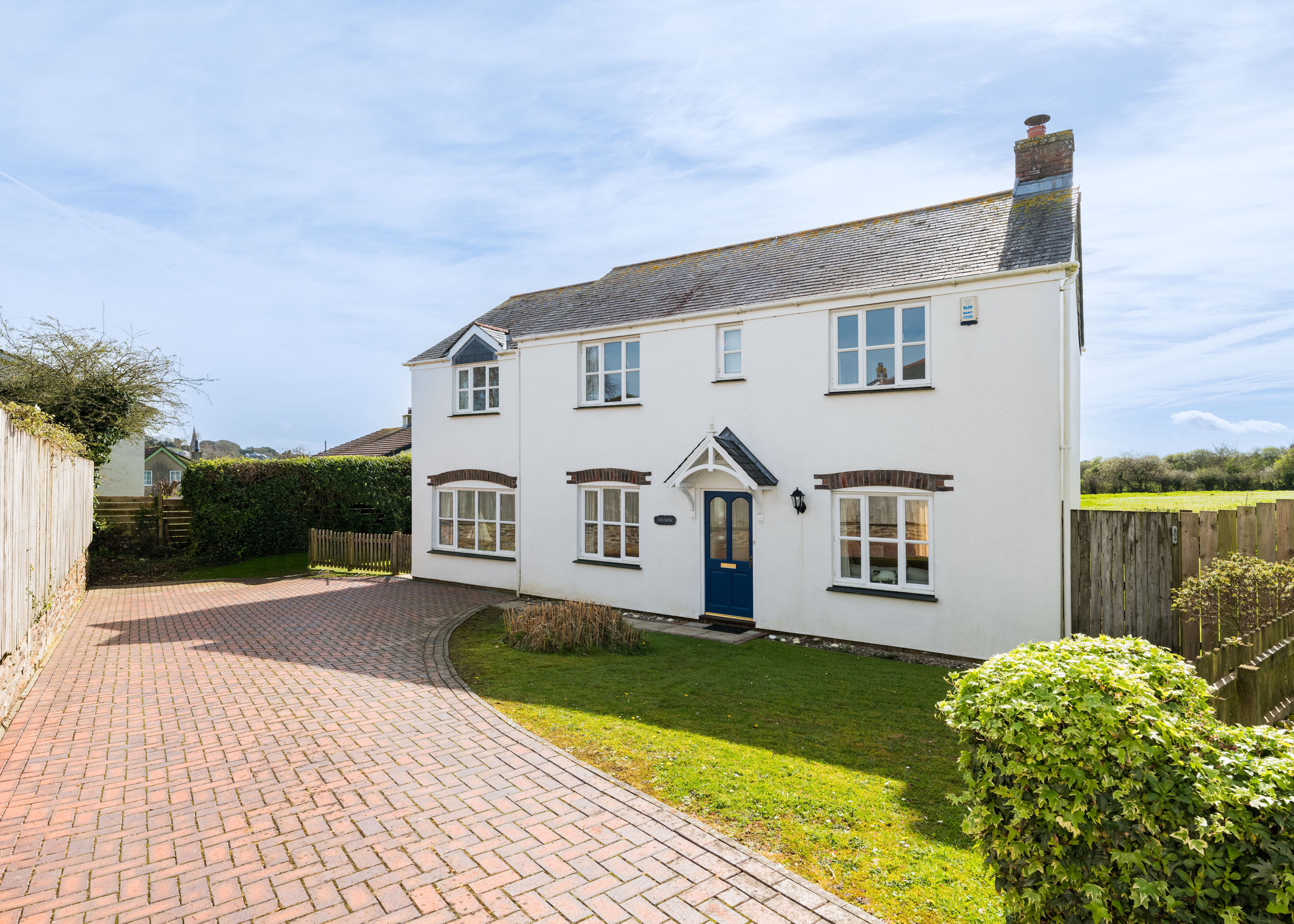 Cottage ∙ 4 Bedrooms ∙ 8 Guests - Port Gaverne