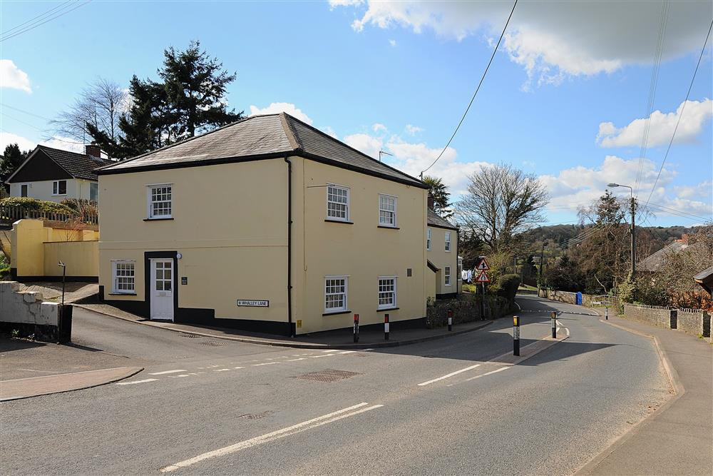 Cottage ∙ 2 Bedrooms ∙ 4 Guests - Axminster