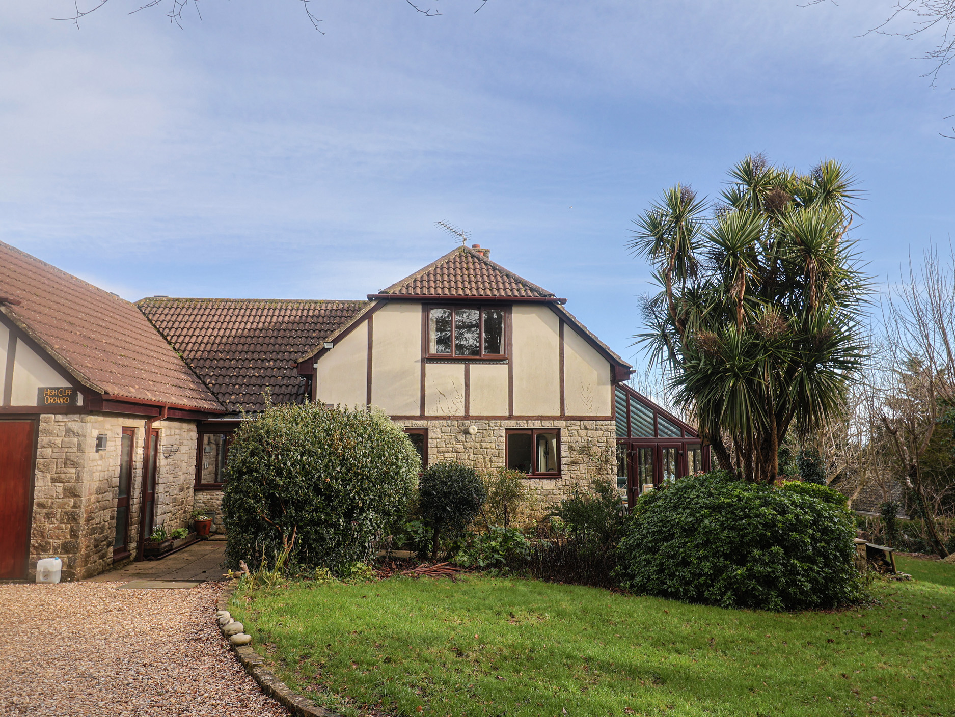 Cottage ∙ 3 Bedrooms ∙ 8 Guests - Axminster