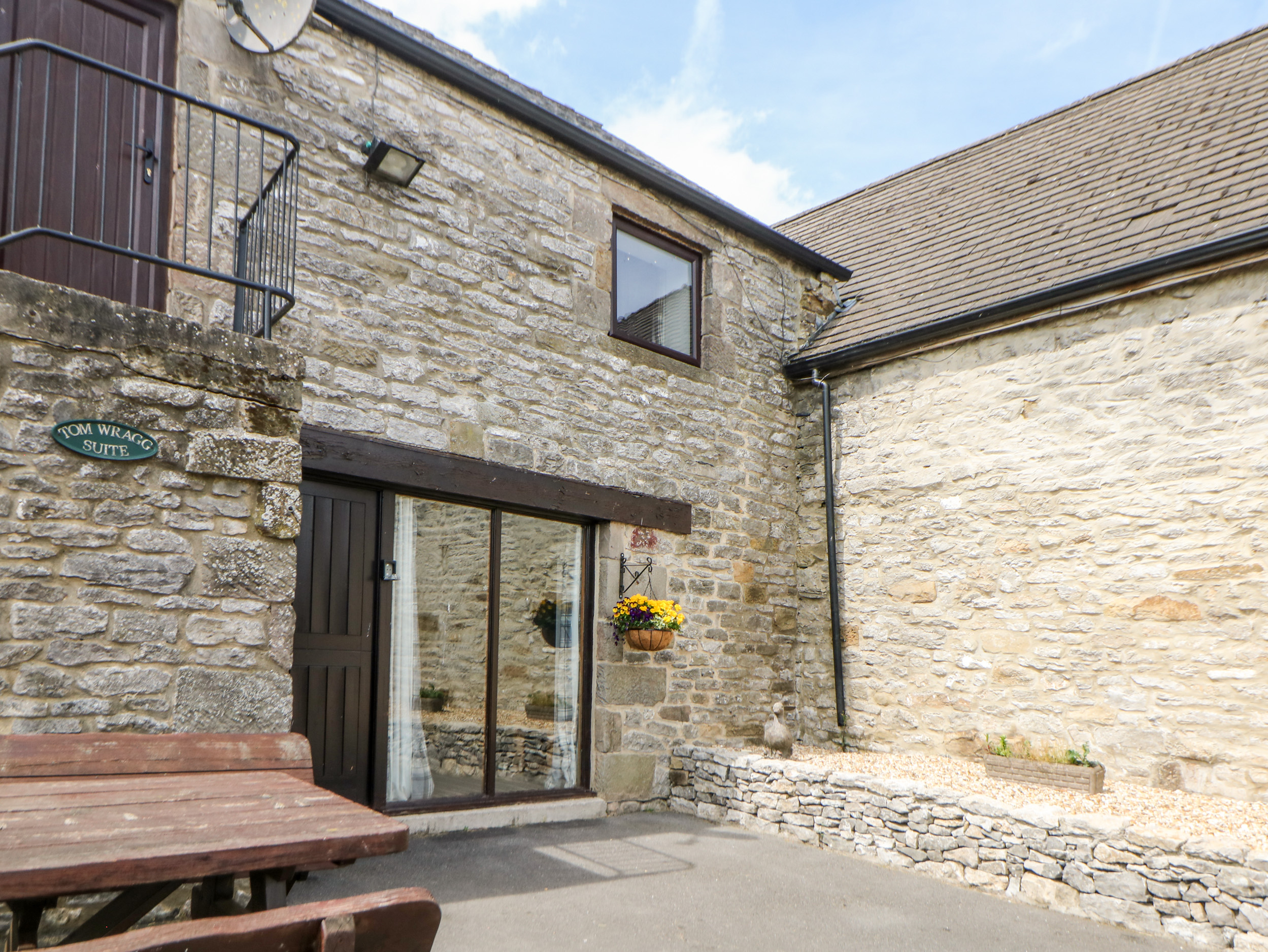 Cottage ∙ 4 Bedrooms ∙ 8 Guests - Bakewell