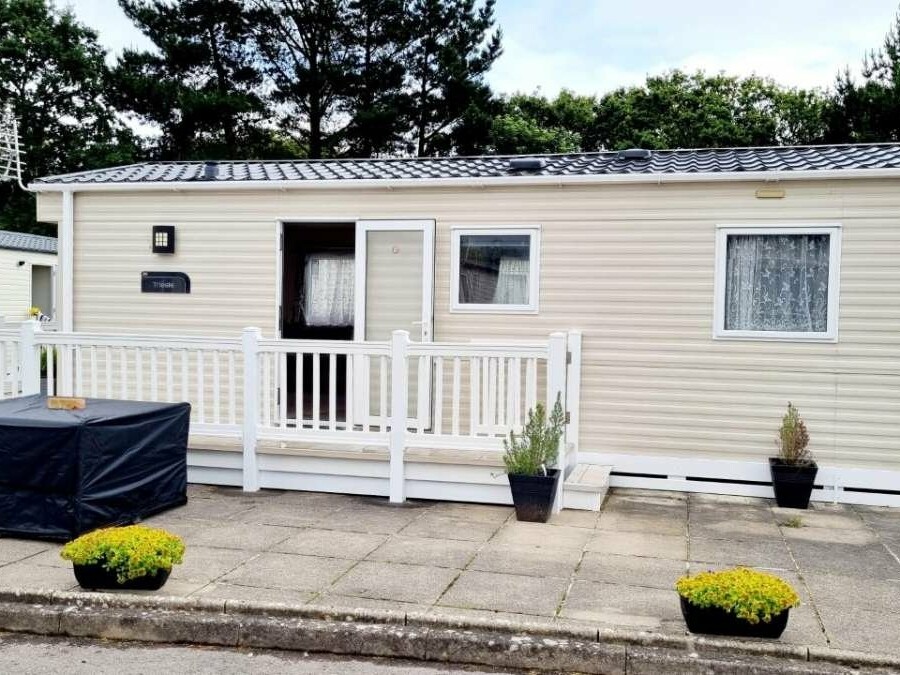 Shorefield Country Park - Holiday Accommodation 10622 - Barton on Sea