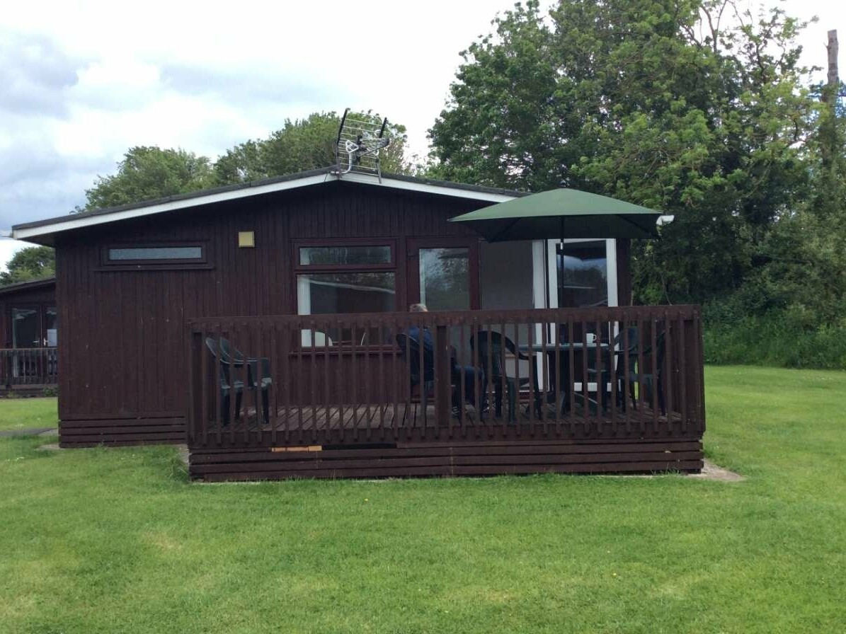 Hoburne Cotswolds - Holiday Accommodation 10757 - South Cerney