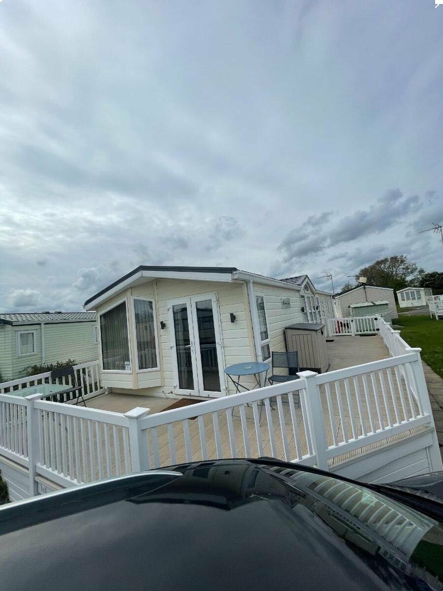 Naze Marine Holiday Park - Holiday Accommodation 11257 - Suffolk