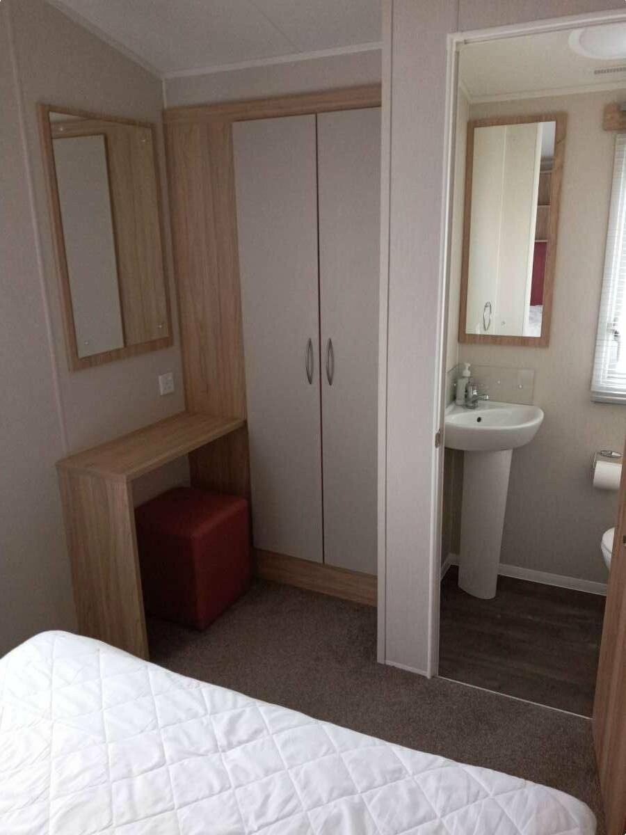 Unity Holiday Resort - Holiday Accommodation 12042 - Brean