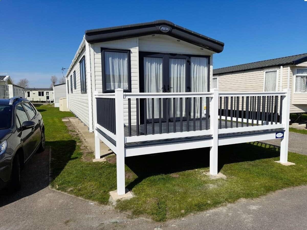 New Beach Holiday Park - Holiday Accommodation 12143 - Hythe