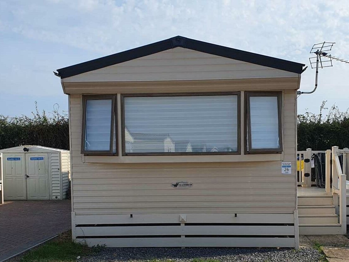 Hayling Island Holiday Park - Meadow Bay Villages - Holiday Accommodation 12372 - West Sussex