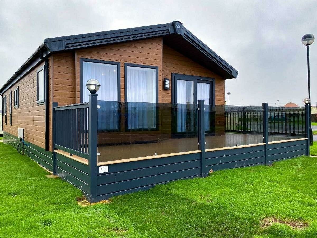 Cayton Bay Caravan Park - Holiday Accommodation 12610 - Scarborough