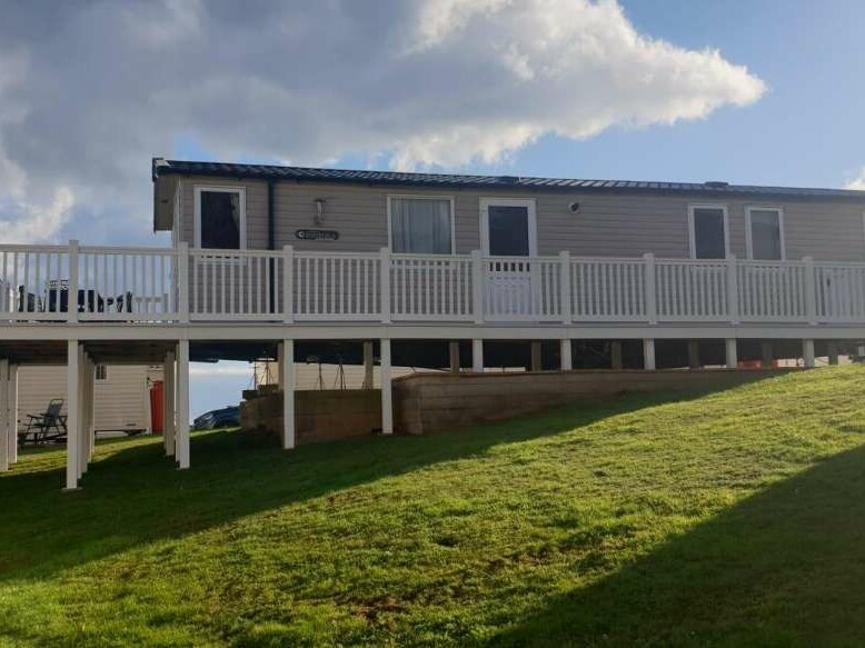 Devon Cliffs Holiday Park - Holiday Accommodation 13978 - Exmouth
