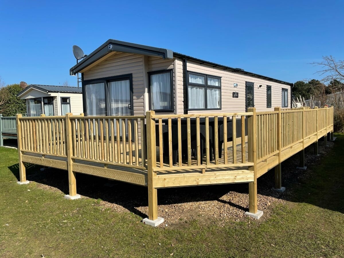 Pinewoods Holiday Park - Holiday Accommodation 14829 - Wells-next-the-Sea