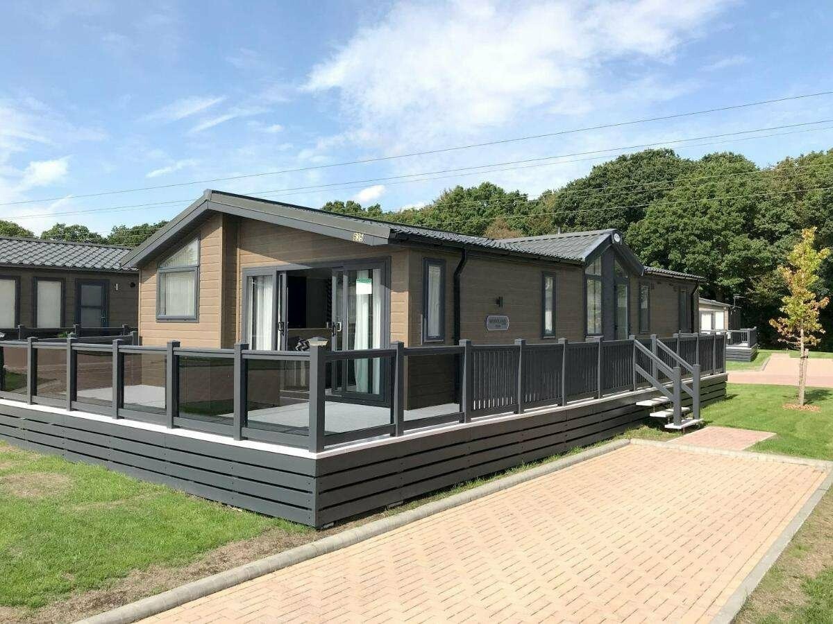 Hoburne Bashley - Holiday Accommodation 16013 - New Milton