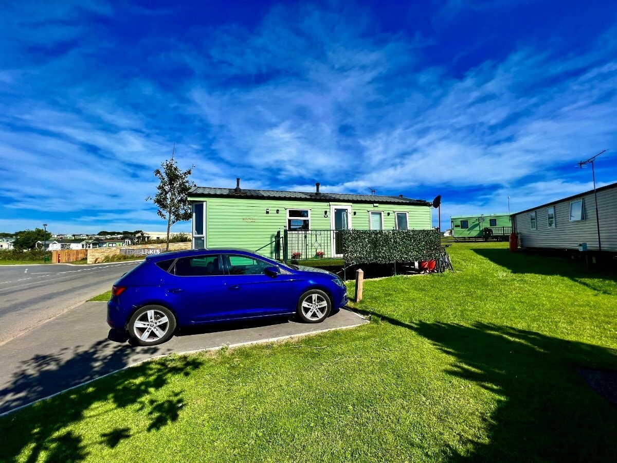 Thornwick Bay Holiday Village - Holiday Accommodation 16127 - Flamborough