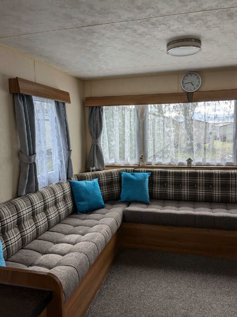 Coopers Beach Holiday Park - Holiday Accommodation 16414 - Mersea Island