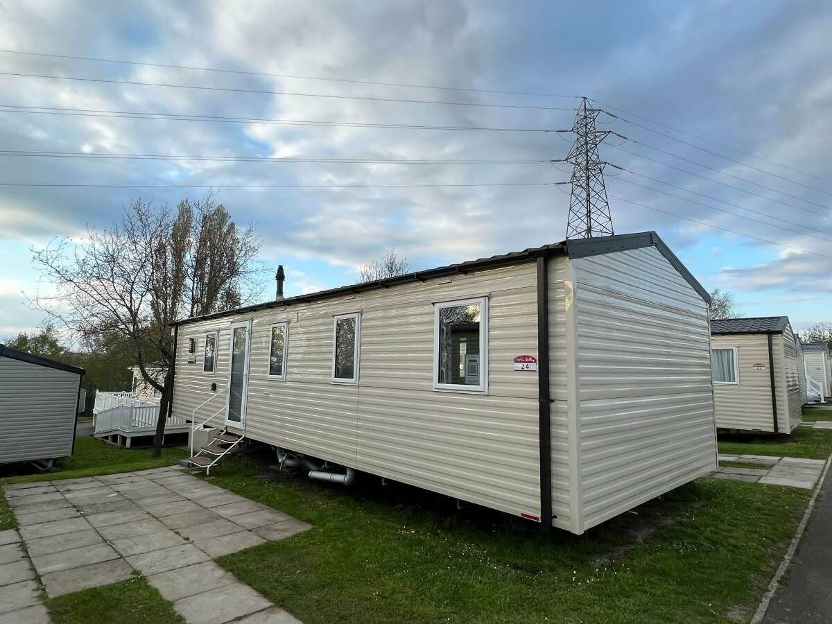 Rockley Park - Holiday Accommodation 17016 - Poole
