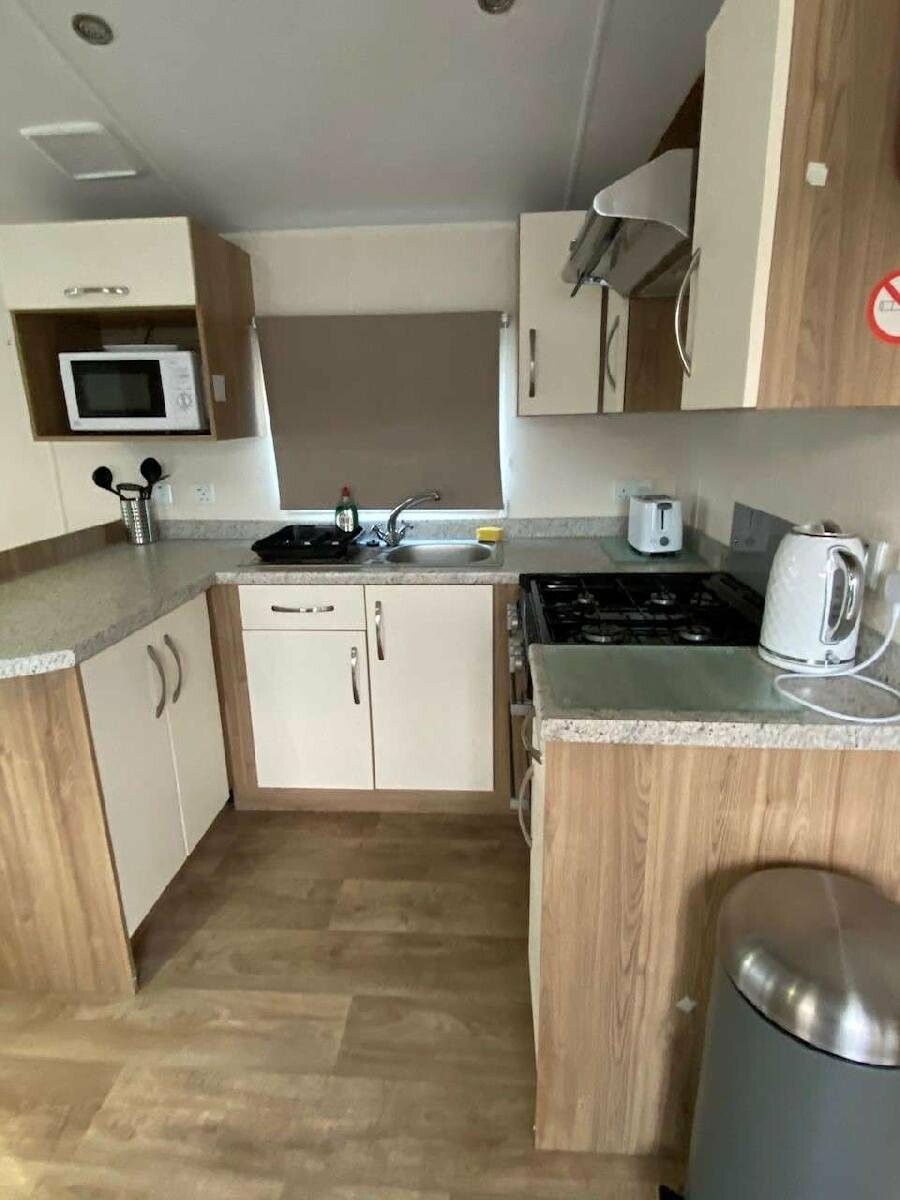 Lyons Robin Hood - Holiday Accommodation 17224 - Rhyl