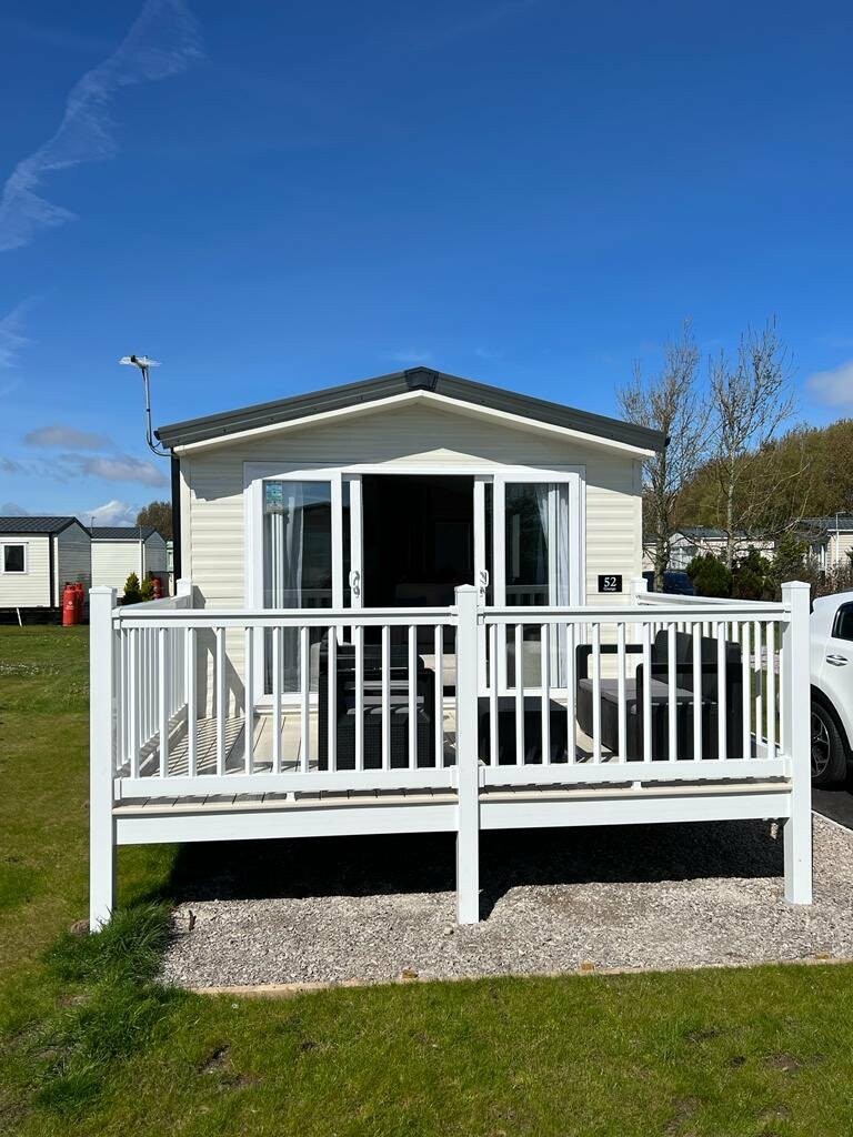 Regent Bay Holiday Park - Holiday Accommodation 17306 - Morecambe FC Mazuma Stadium