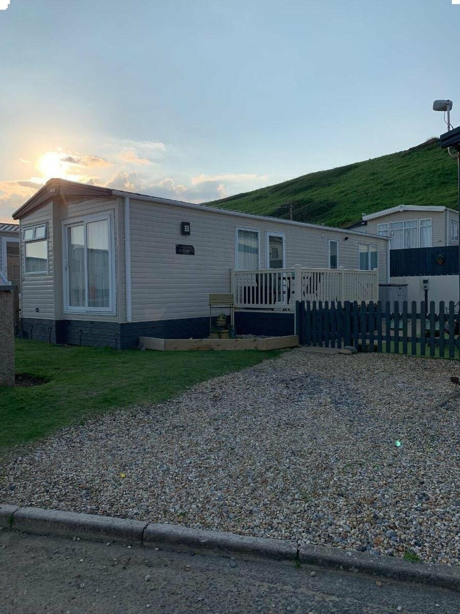 Freshwater Beach Holiday Park - Holiday Accommodation 18055 - Bridport