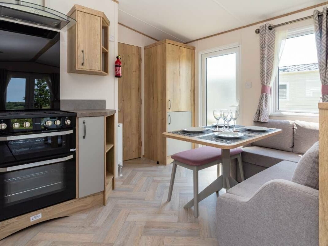 Cornish Coast Caravan Park - Holiday Accommodation 18075 - Stratton