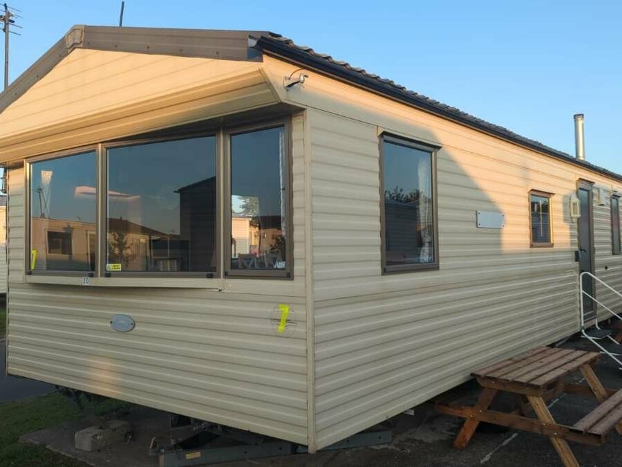 Lyons Robin Hood - Holiday Accommodation 18082 - Prestatyn