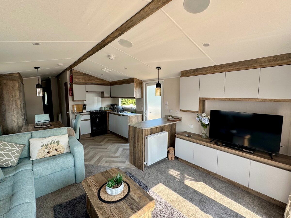 Whitecliff Bay Holiday Park - Holiday Accommodation 18116 - Hampshire
