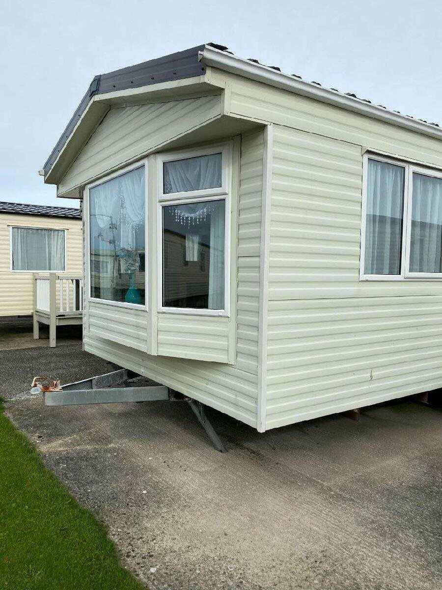 Happy Days Caravan Park - Holiday Accommodation 18529 - Towyn