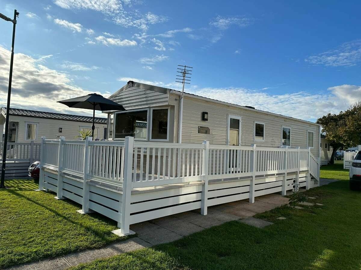 Shorefield Country Park - Holiday Accommodation 18837 - Isle of Wight