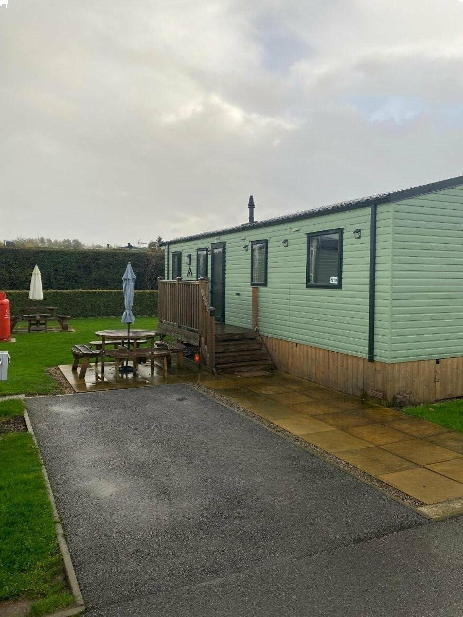 Lido Leisure Park - Holiday Accommodation 19043 - Knaresborough